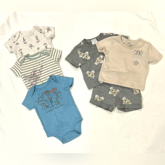 Disney | Matching Sets | 36 Mnth Disneythemed Boy Lot Sesame Street ...